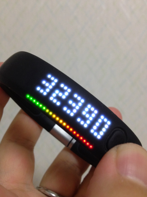 Nike FuelBandが故障 | toshyon's posts